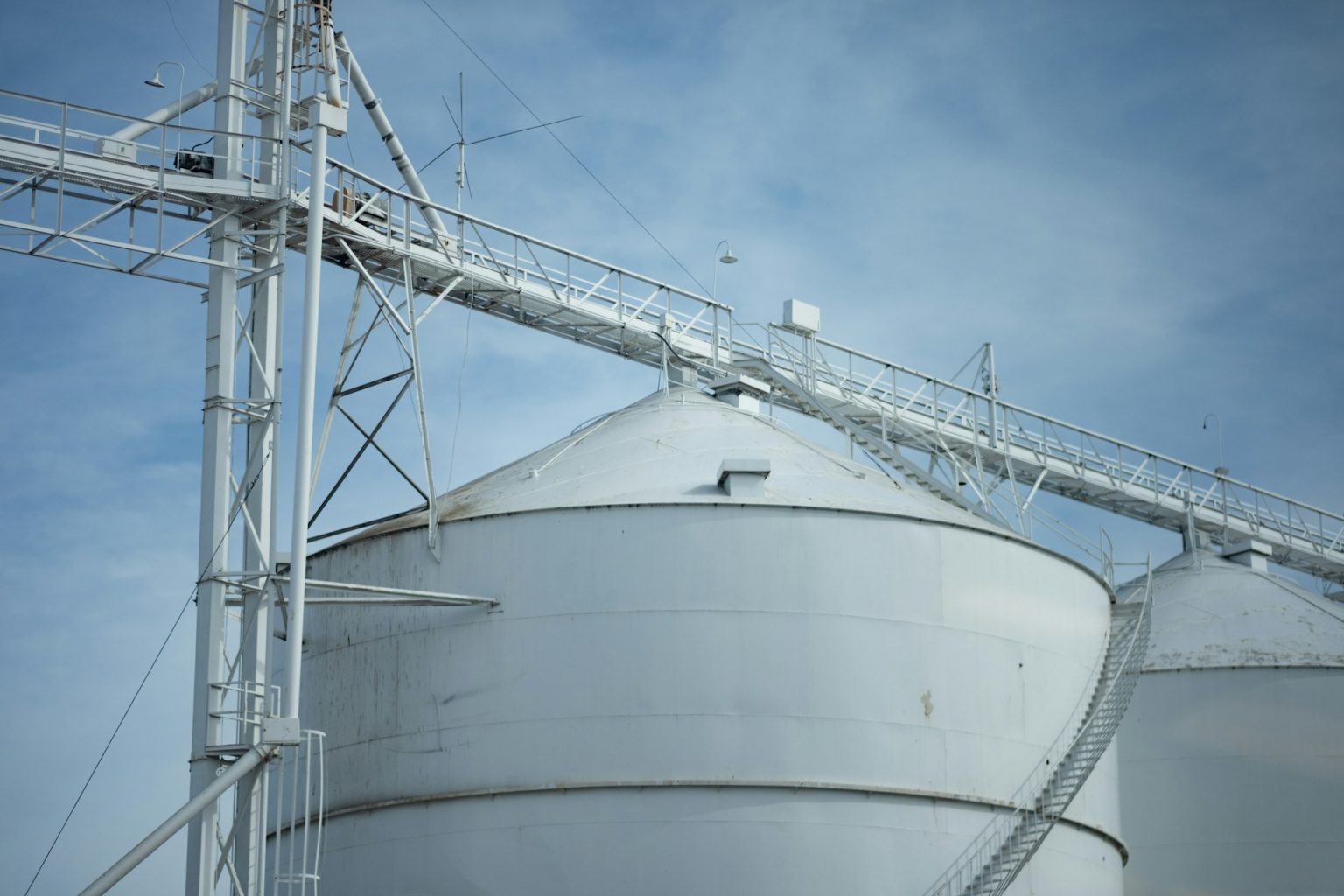 Why Tank Inspections Are Essential for Safety